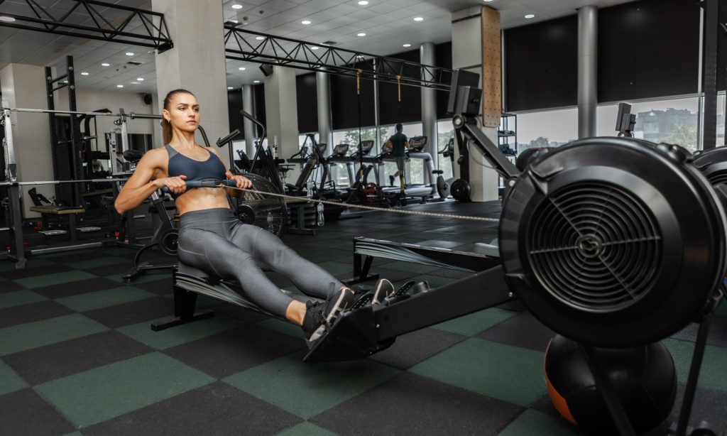 Ejercicios para comenzar en el fitness: ¡así debes realizarlos! (II)