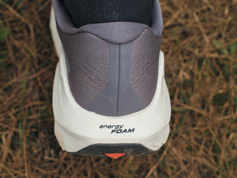 Salomon Ultra Glide 3: más kilómetros, más confort, más diversión